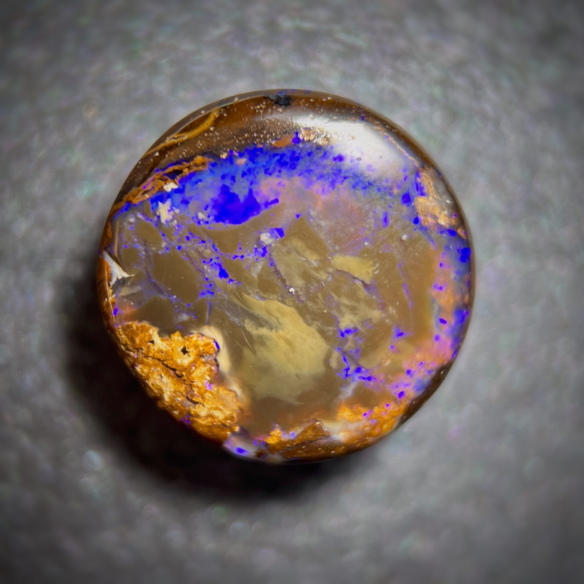 Australian Boulder Opal Miners & Cutter - SIGNATURE OPAL