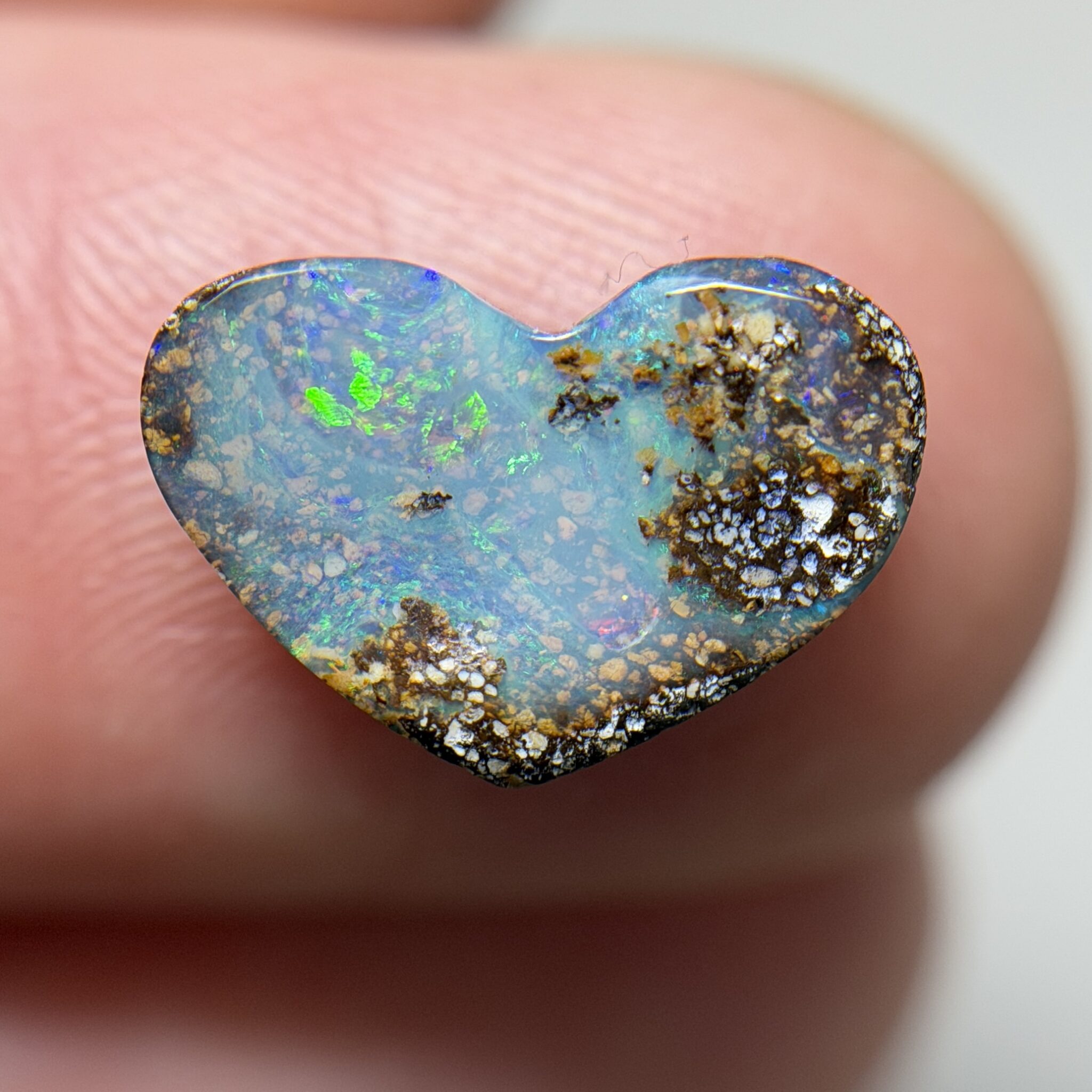 Australian Boulder Opal Miners & Cutter - SIGNATURE OPAL